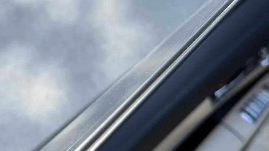 Melns Mercedes-Benz cl-500 2007 Jūrmala, ar dzinēja tilpumu 5.50 L un nobraukumu 120 tūkst. km par 7000 €, foto 27 vietnē AUTOMOTO.COM.LV