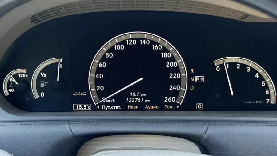 Melns Mercedes-Benz cl-500 2007 Jūrmala, ar dzinēja tilpumu 5.50 L un nobraukumu 120 tūkst. km par 7000 €, foto 30 vietnē AUTOMOTO.COM.LV