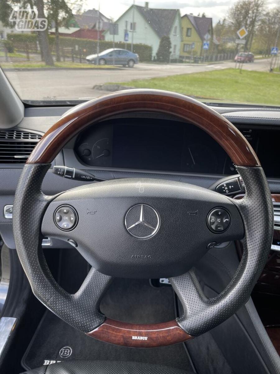 Melns Mercedes-Benz cl-500 2008 Rietavas, ar dzinēja tilpumu 5.50 L un nobraukumu 205 tūkst. km par 17000 €, foto 20 vietnē AUTOMOTO.COM.LV