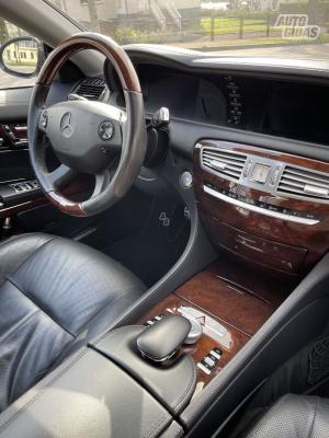 Melns Mercedes-Benz cl-500 2008 Rietavas, ar dzinēja tilpumu 5.50 L un nobraukumu 205 tūkst. km par 17000 €, foto 23 vietnē AUTOMOTO.COM.LV