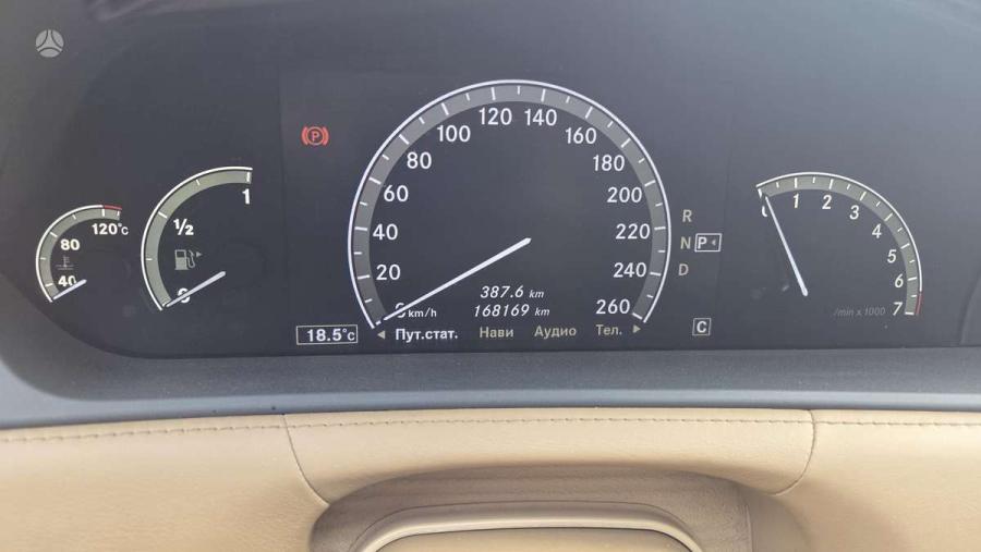 Black Mercedes-Benz cl-500 2008 in Klaipeda, with an engine capacity of 5.50 L and mileage of 168 thousand km for 10640 €, photo 17 on AUTOMOTO.COM.LV