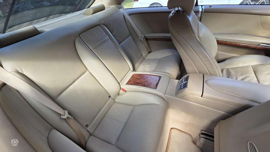 Black Mercedes-Benz cl-500 2008 in Klaipeda, with an engine capacity of 5.50 L and mileage of 168 thousand km for 10640 €, photo 34 on AUTOMOTO.COM.LV