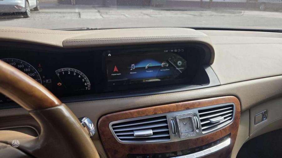 Black Mercedes-Benz cl-500 2008 in Klaipeda, with an engine capacity of 5.50 L and mileage of 168 thousand km for 10640 €, photo 36 on AUTOMOTO.COM.LV