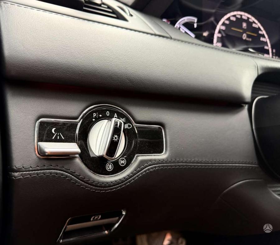 Melns Mercedes-Benz cl-500 2013 Kauņa, ar dzinēja tilpumu 4.66 L un nobraukumu 142 tūkst. km par 23000 €, foto 21 vietnē AUTOMOTO.COM.LV