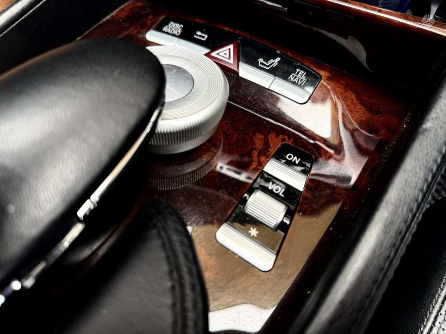 Melns Mercedes-Benz cl-500 2013 Kauņa, ar dzinēja tilpumu 4.66 L un nobraukumu 142 tūkst. km par 23000 €, foto 26 vietnē AUTOMOTO.COM.LV