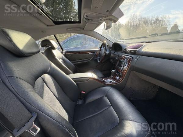 Mercedes-Benz cl-500 2001 Rīga, ar dzinēja tilpumu 5.00 L un nobraukumu 198 tūkst. km par 6500 €, foto 6 vietnē AUTOMOTO.COM.LV