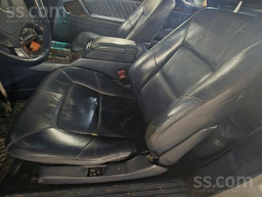 Pelēks Mercedes-Benz cl-500 1994 Rīga, ar dzinēja tilpumu 5.00 L un nobraukumu 292 tūkst. km par 11750 €, foto 10 vietnē AUTOMOTO.COM.LV