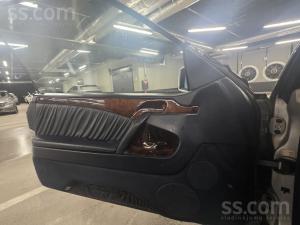 Pelēks Mercedes-Benz cl-500 1994 Rīga, ar dzinēja tilpumu 5.00 L un nobraukumu 292 tūkst. km par 11750 €, foto 17 vietnē AUTOMOTO.COM.LV