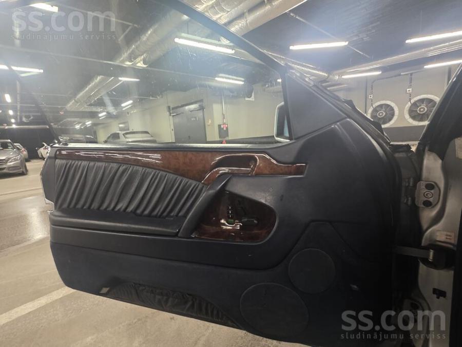 Pelēks Mercedes-Benz cl-500 1994 Rīga, ar dzinēja tilpumu 5.00 L un nobraukumu 292 tūkst. km par 11750 €, foto 17 vietnē AUTOMOTO.COM.LV