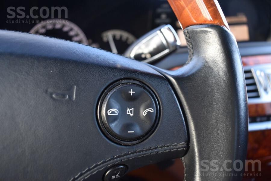 Grey Mercedes-Benz cl-500 2007 in Kuldiga, with an engine capacity of 5.50 L and mileage of 0 thousand km for 16990 €, photo 15 on AUTOMOTO.COM.LV