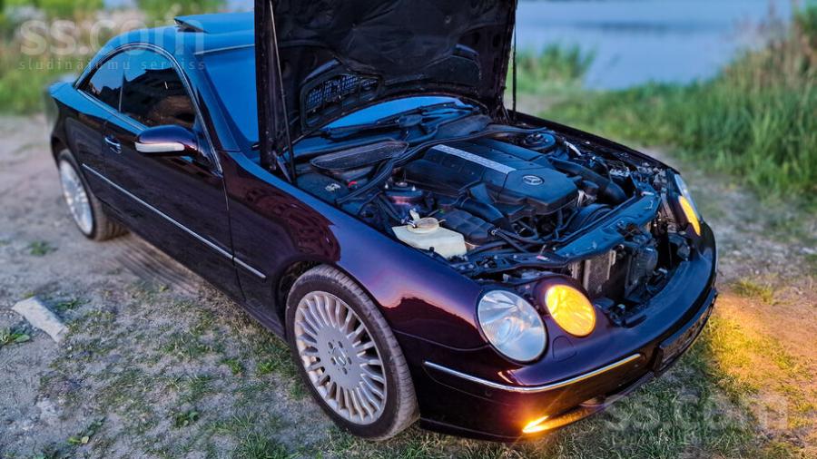Violet Mercedes-Benz cl-500 2000 in Riga, with an engine capacity of 5.00 L and mileage of 292 thousand km for 7500 €, photo 23 on AUTOMOTO.COM.LV