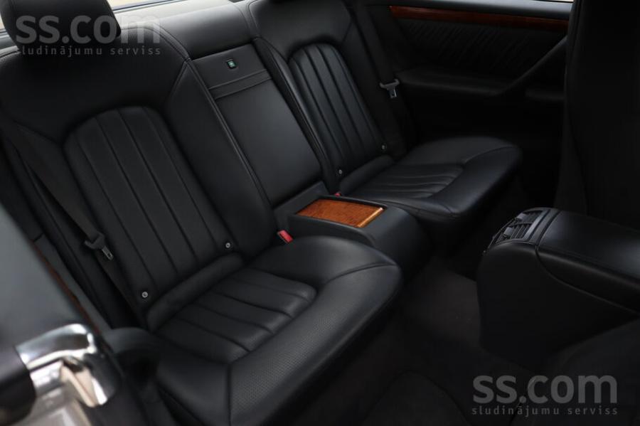 Pelēks Mercedes-Benz cl-55-amg 2003 Rīga, ar dzinēja tilpumu 5.50 L un nobraukumu 152 tūkst. km par 21990 €, foto 13 vietnē AUTOMOTO.COM.LV