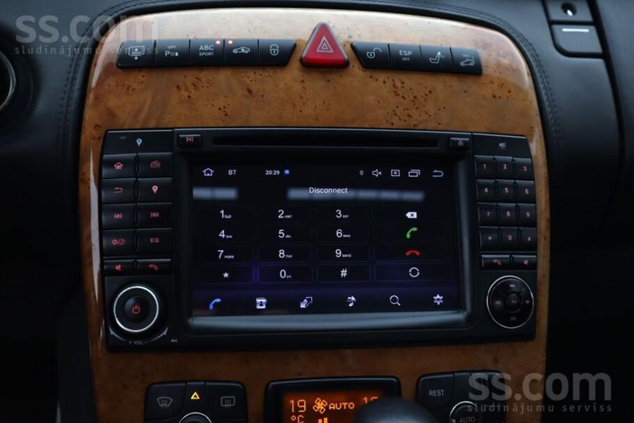 Pelēks Mercedes-Benz cl-55-amg 2003 Rīga, ar dzinēja tilpumu 5.50 L un nobraukumu 152 tūkst. km par 21990 €, foto 17 vietnē AUTOMOTO.COM.LV