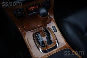 Pelēks Mercedes-Benz cl-55-amg 2003 Rīga, ar dzinēja tilpumu 5.50 L un nobraukumu 152 tūkst. km par 21990 €, foto 21 vietnē AUTOMOTO.COM.LV