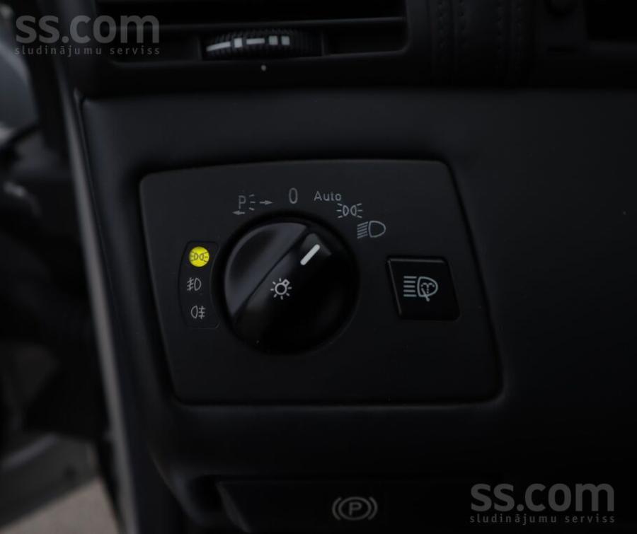 Pelēks Mercedes-Benz cl-55-amg 2003 Rīga, ar dzinēja tilpumu 5.50 L un nobraukumu 152 tūkst. km par 21990 €, foto 23 vietnē AUTOMOTO.COM.LV
