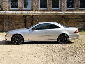 Pelēks Mercedes-Benz cl-55-amg 2004 Rīga, ar dzinēja tilpumu 5.40 L un nobraukumu 194 tūkst. km par 27000 €, foto 5 vietnē AUTOMOTO.COM.LV