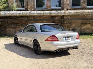 Pelēks Mercedes-Benz cl-55-amg 2004 Rīga, ar dzinēja tilpumu 5.40 L un nobraukumu 194 tūkst. km par 27000 €, foto 7 vietnē AUTOMOTO.COM.LV