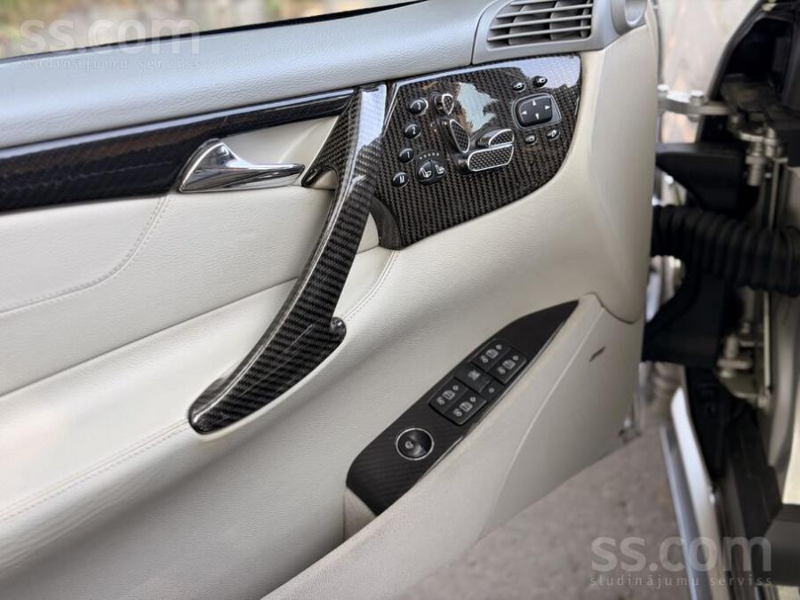 Pelēks Mercedes-Benz cl-55-amg 2004 Rīga, ar dzinēja tilpumu 5.40 L un nobraukumu 194 tūkst. km par 27000 €, foto 10 vietnē AUTOMOTO.COM.LV