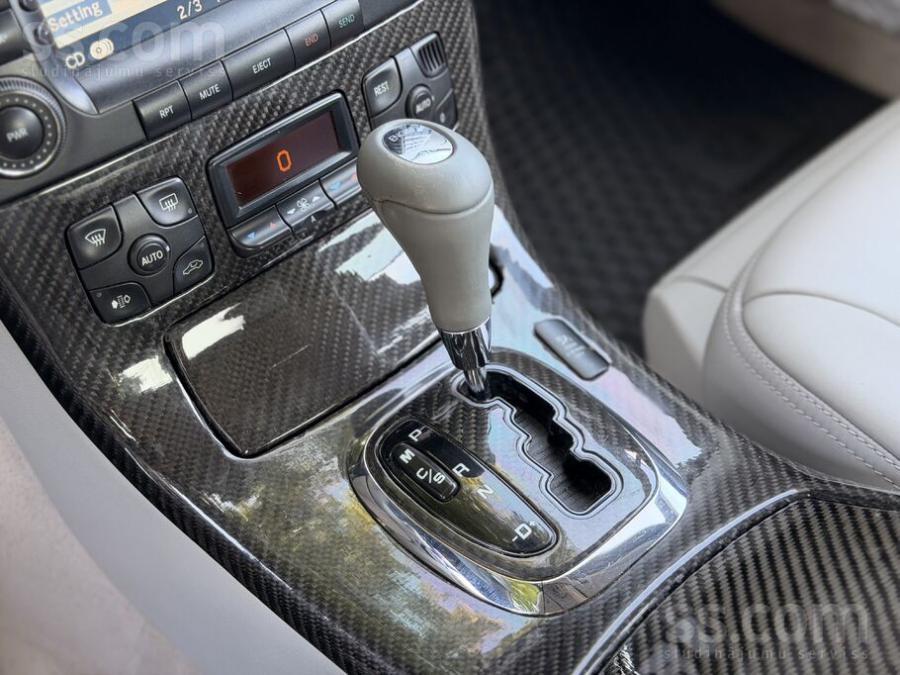 Pelēks Mercedes-Benz cl-55-amg 2004 Rīga, ar dzinēja tilpumu 5.40 L un nobraukumu 194 tūkst. km par 27000 €, foto 12 vietnē AUTOMOTO.COM.LV
