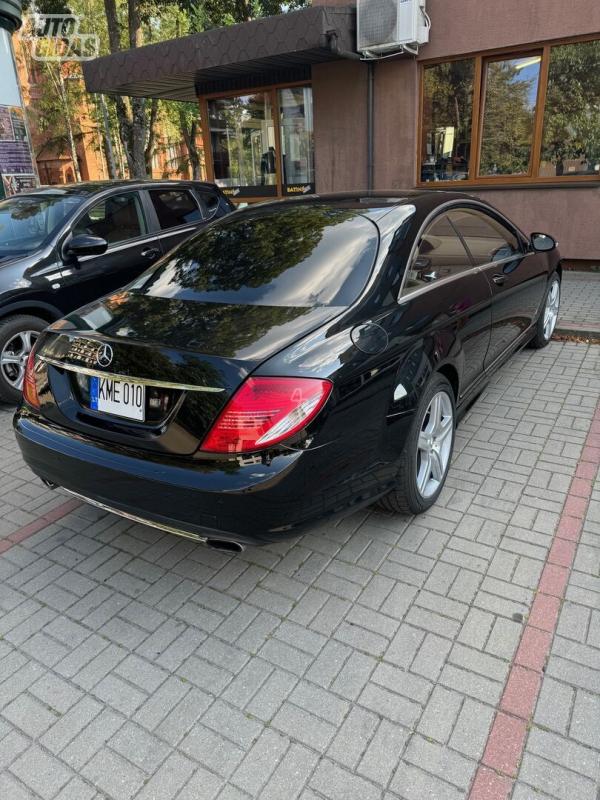Melns Mercedes-Benz CL 550 2007 Druskininkai, ar dzinēja tilpumu 5.50 L un nobraukumu 235 tūkst. km par 11550 €, foto 4 vietnē AUTOMOTO.COM.LV