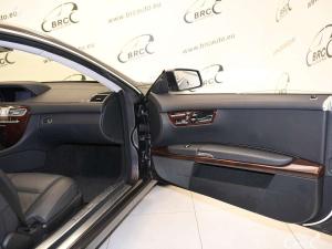 Pelēks Mercedes-Benz CL 550 2010 Viļņa, ar dzinēja tilpumu 5.46 L un nobraukumu 103 tūkst. km par 12900 €, foto 9 vietnē AUTOMOTO.COM.LV