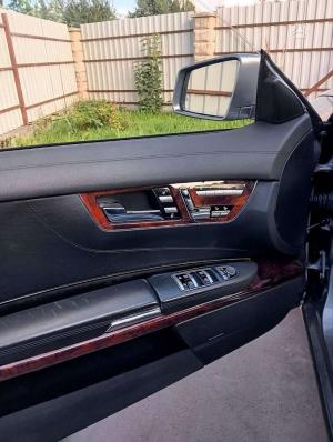 Серый Мерседес CL 550 2010 в Вильнюс, объемом двигателя 0.00 л и пробегом 190 тыс. км за 8900 €, фото 9 на AUTOMOTO.COM.LV