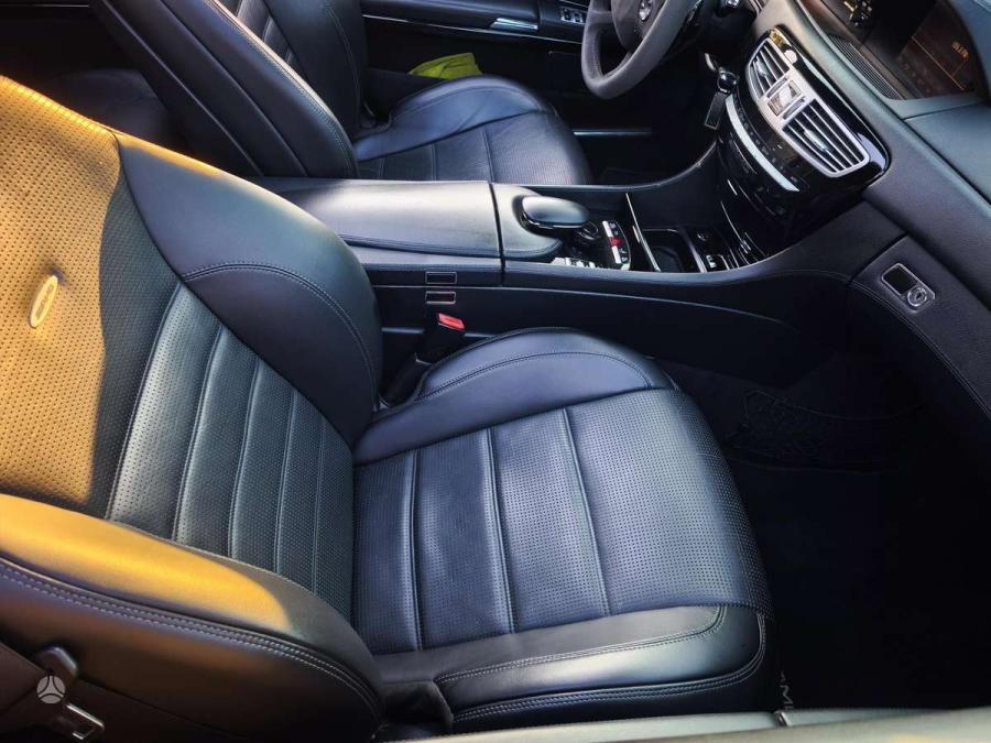 Pelēks Mercedes-Benz cl-63-amg 2009 Šauļi, ar dzinēja tilpumu 6.30 L un nobraukumu 162 tūkst. km par 24999 €, foto 14 vietnē AUTOMOTO.COM.LV