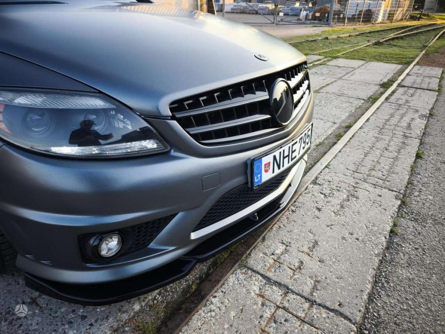 Pelēks Mercedes-Benz cl-63-amg 2009 Šauļi, ar dzinēja tilpumu 6.30 L un nobraukumu 162 tūkst. km par 24999 €, foto 24 vietnē AUTOMOTO.COM.LV