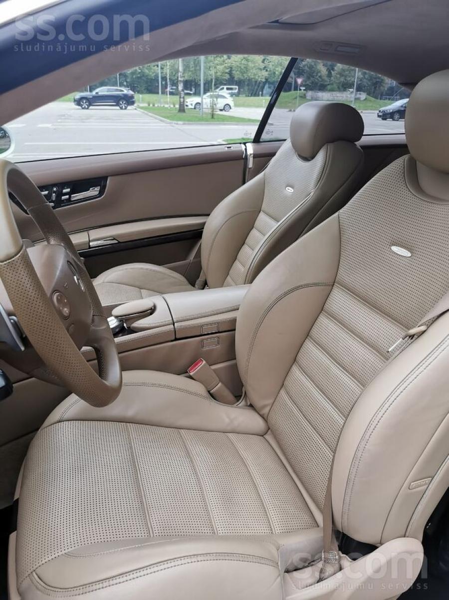 White Mercedes-Benz cl-63-amg 2008 in Riga, with an engine capacity of 6.20 L and mileage of 140 thousand km for 29000 €, photo 8 on AUTOMOTO.COM.LV