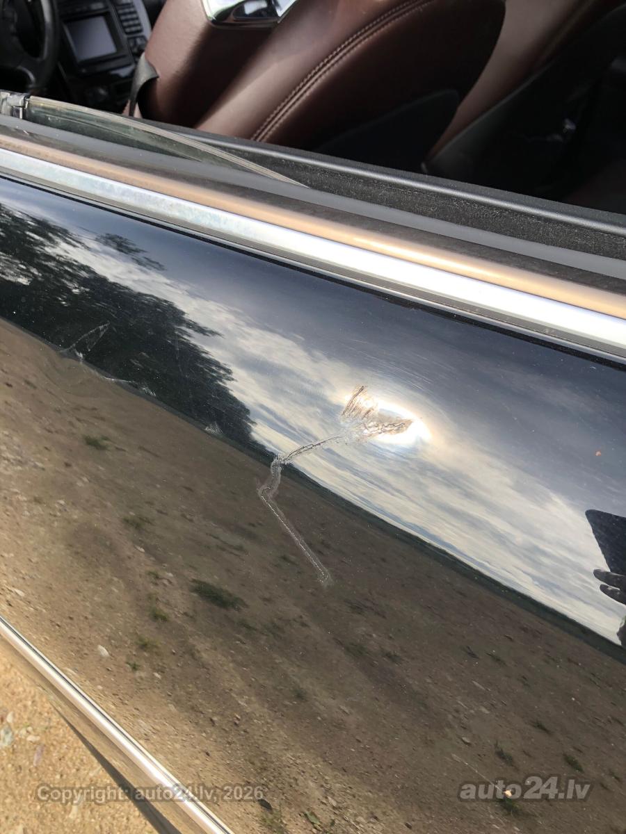 Melns Mercedes-Benz CL-Class 2000 Tallina, ar dzinēja tilpumu 5.00 L un nobraukumu 310 tūkst. km par 6500 €, foto 14 vietnē AUTOMOTO.COM.LV
