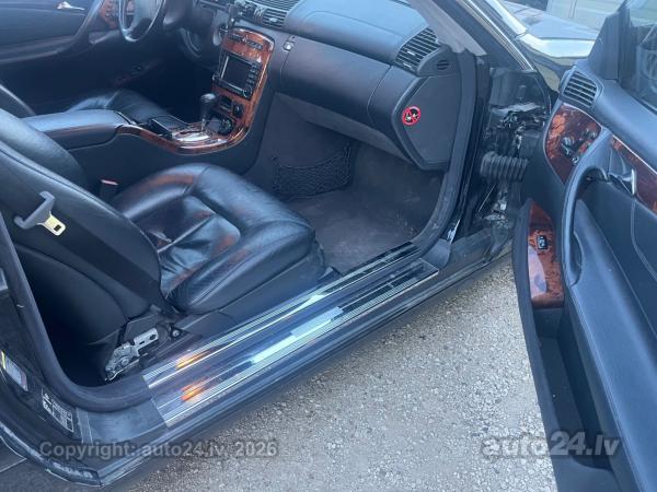 Melns Mercedes-Benz CL-Class 2003 Tallina, ar dzinēja tilpumu 5.00 L un nobraukumu 379 tūkst. km par 8850 €, foto 6 vietnē AUTOMOTO.COM.LV