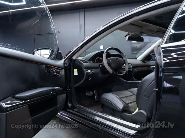 Melns Mercedes-Benz CL-Class 2007 Tallina, ar dzinēja tilpumu 6.20 L un nobraukumu 124 tūkst. km par 29900 €, foto 4 vietnē AUTOMOTO.COM.LV