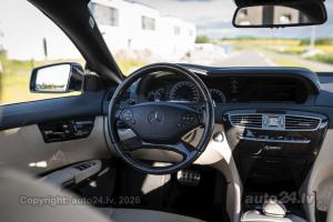 Black Mercedes-Benz CL-Class 2011 in Tallinn, with an engine capacity of 4.70 L and mileage of 245 thousand km for 17900 €, photo 15 on AUTOMOTO.COM.LV