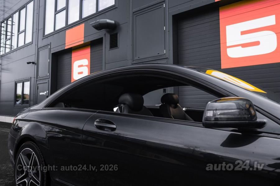 Black Mercedes-Benz CL-Class 2012 in Tallinn, with an engine capacity of 4.70 L and mileage of 248 thousand km for 21999 €, photo 9 on AUTOMOTO.COM.LV
