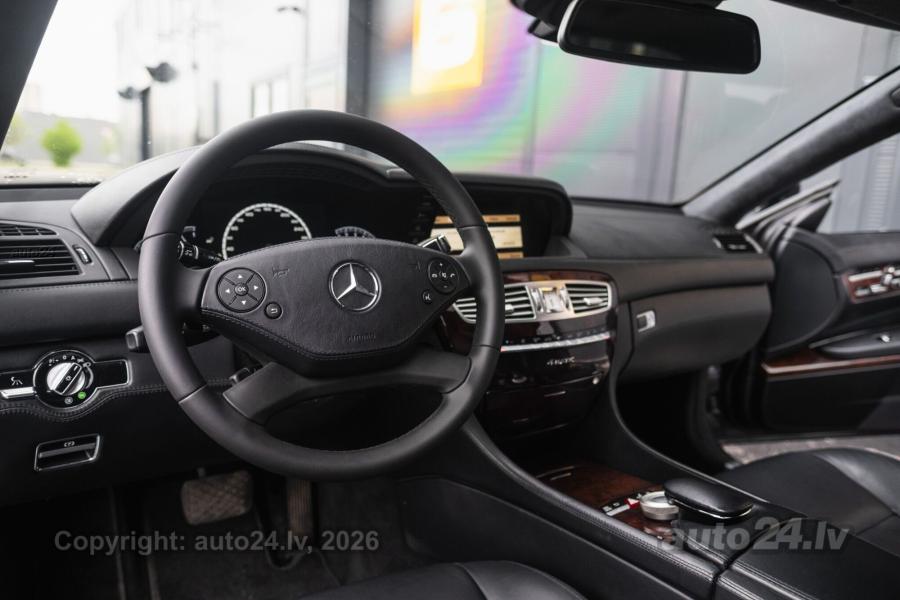 Black Mercedes-Benz CL-Class 2012 in Tallinn, with an engine capacity of 4.70 L and mileage of 248 thousand km for 21999 €, photo 13 on AUTOMOTO.COM.LV