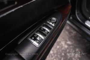 Black Mercedes-Benz CL-Class 2012 in Tallinn, with an engine capacity of 4.70 L and mileage of 248 thousand km for 21999 €, photo 20 on AUTOMOTO.COM.LV