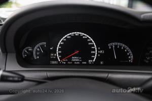 Black Mercedes-Benz CL-Class 2012 in Tallinn, with an engine capacity of 4.70 L and mileage of 248 thousand km for 21999 €, photo 25 on AUTOMOTO.COM.LV