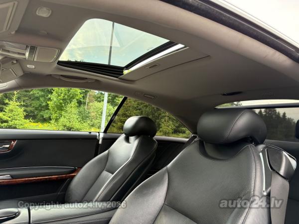 Melns Mercedes-Benz CL-Class 2013 Tallina, ar dzinēja tilpumu 4.70 L un nobraukumu 199 tūkst. km par 17700 €, foto 10 vietnē AUTOMOTO.COM.LV