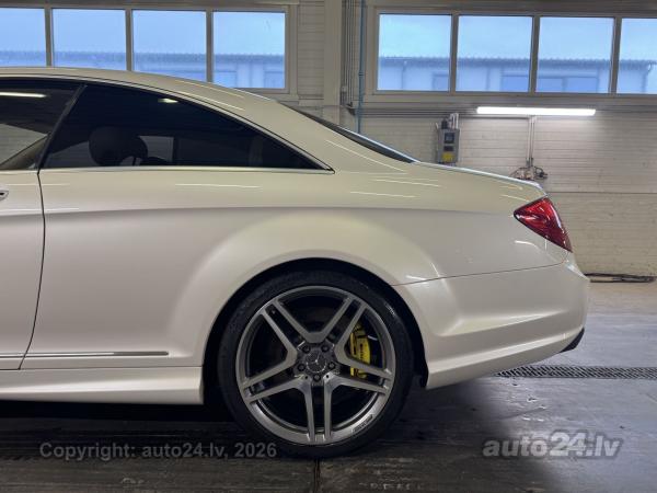 White Mercedes-Benz CL-Class 2011 in Tallinn, with an engine capacity of 5.50 L and mileage of 50 thousand km for 50000 €, photo 8 on AUTOMOTO.COM.LV