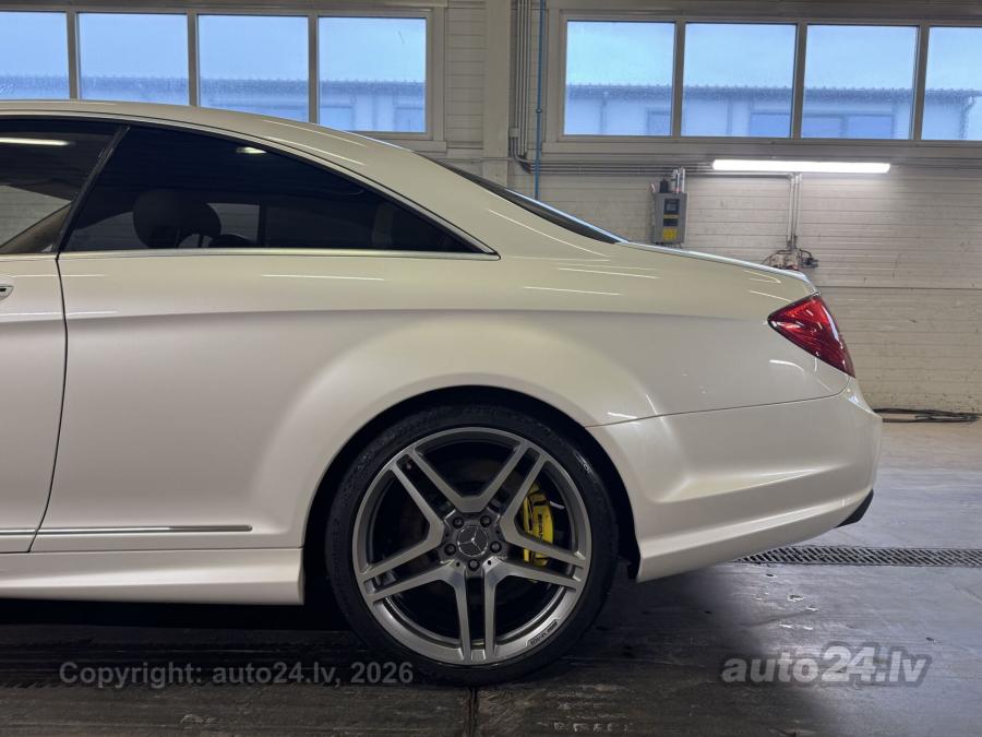 White Mercedes-Benz CL-Class 2011 in Tallinn, with an engine capacity of 5.50 L and mileage of 50 thousand km for 50000 €, photo 9 on AUTOMOTO.COM.LV