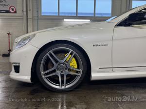 White Mercedes-Benz CL-Class 2011 in Tallinn, with an engine capacity of 5.50 L and mileage of 50 thousand km for 50000 €, photo 10 on AUTOMOTO.COM.LV
