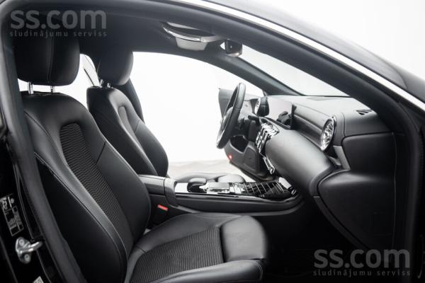 Black Mercedes-Benz CLA 180 2019 in Tallinn, with an engine capacity of 1.30 L and mileage of 120 thousand km for 22499 €, photo 10 on AUTOMOTO.COM.LV
