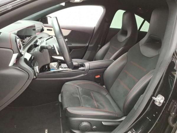 Melns Mercedes-Benz CLA 180 2022 Viļņa, ar dzinēja tilpumu 1.33 L un nobraukumu 91 tūkst. km par 27225 €, foto 8 vietnē AUTOMOTO.COM.LV