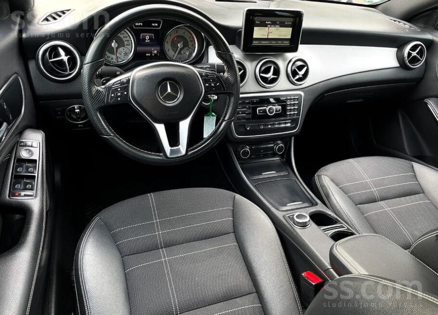 Melns Mercedes-Benz CLA 180 2014 Jelgava, ar dzinēja tilpumu 1.60 L un nobraukumu 246 tūkst. km par 10996 €, foto 7 vietnē AUTOMOTO.COM.LV