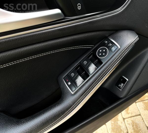 Melns Mercedes-Benz CLA 180 2014 Jelgava, ar dzinēja tilpumu 1.60 L un nobraukumu 246 tūkst. km par 10996 €, foto 10 vietnē AUTOMOTO.COM.LV