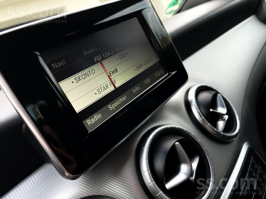 Melns Mercedes-Benz CLA 180 2014 Jelgava, ar dzinēja tilpumu 1.60 L un nobraukumu 246 tūkst. km par 10996 €, foto 12 vietnē AUTOMOTO.COM.LV
