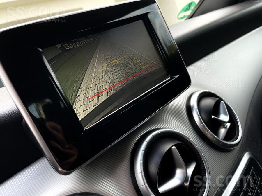 Melns Mercedes-Benz CLA 180 2014 Jelgava, ar dzinēja tilpumu 1.60 L un nobraukumu 246 tūkst. km par 10996 €, foto 13 vietnē AUTOMOTO.COM.LV