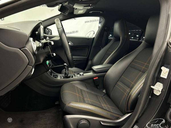 Black Mercedes-Benz CLA 180 2015 in Vilnius, with an engine capacity of 1.46 L and mileage of 163 thousand km for 11500 €, photo 5 on AUTOMOTO.COM.LV