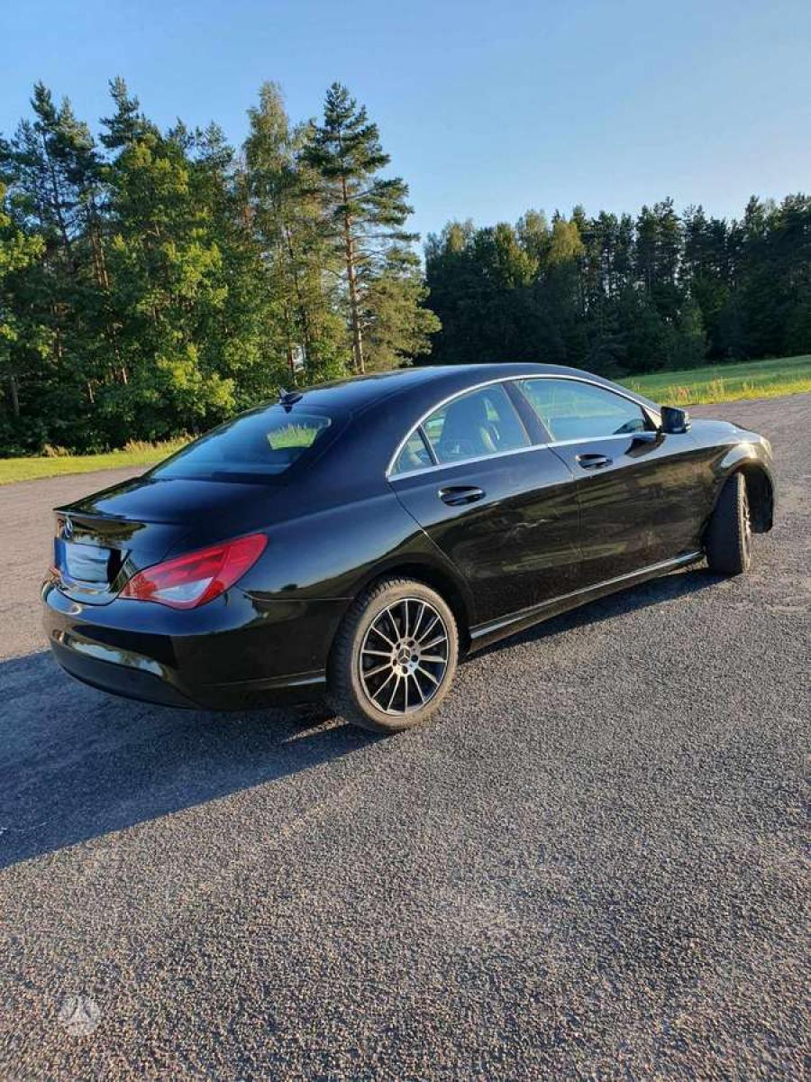 Melns Mercedes-Benz CLA 180 2015 Šilalė, ar dzinēja tilpumu 1.60 L un nobraukumu 3001 tūkst. km par 10500 €, foto 1 vietnē AUTOMOTO.COM.LV