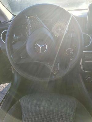 Melns Mercedes-Benz CLA 180 2015 Šilalė, ar dzinēja tilpumu 1.60 L un nobraukumu 3001 tūkst. km par 10500 €, foto 13 vietnē AUTOMOTO.COM.LV